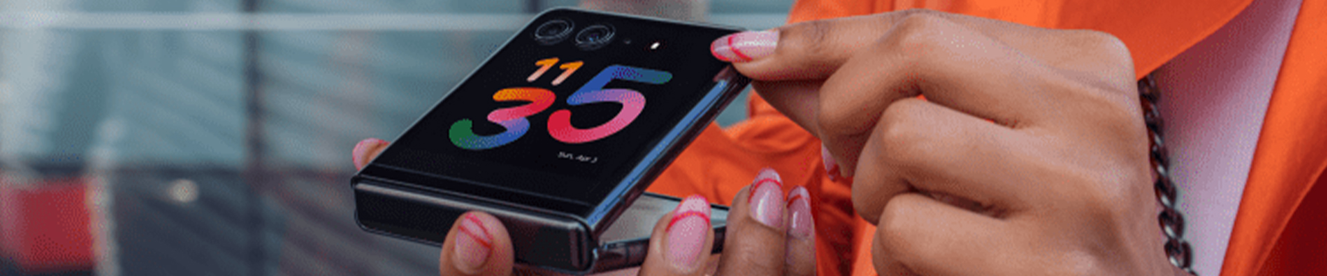 Are Flip Phones Making a Comeback | Motorola Flip Phones